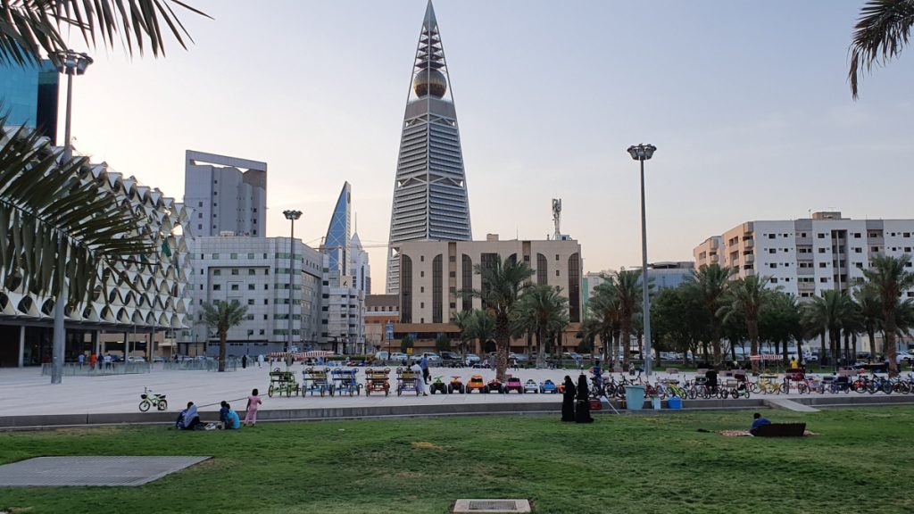 Saudi Arabia elevates fintech growth with Tiqmo e-wallet approval ...